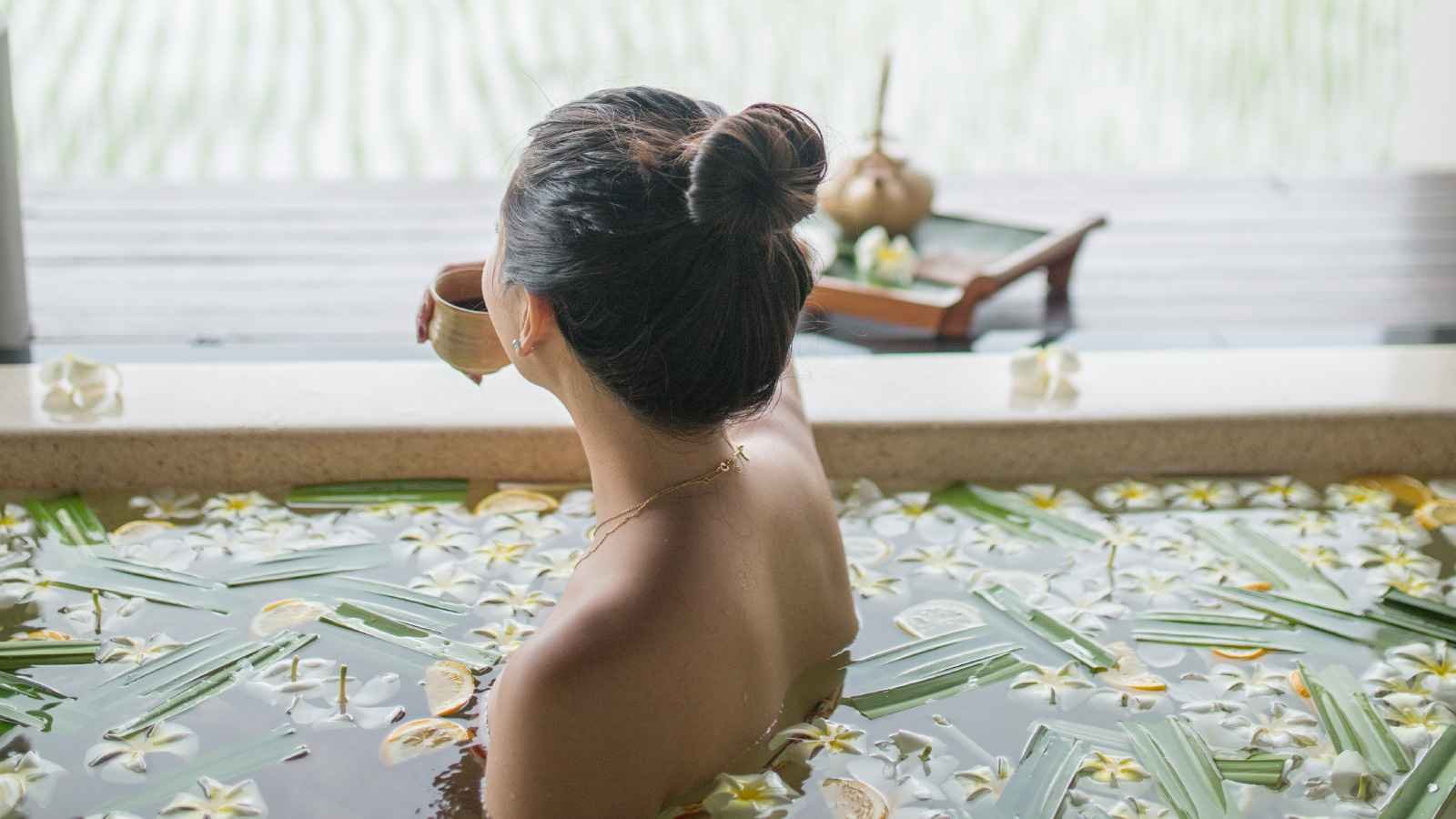 Prasava Raksha – Auslen Holidays